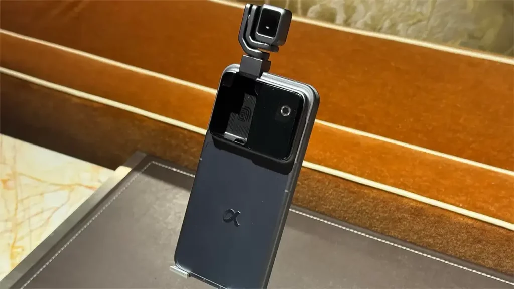 Predstavljen prvi robotski telefon na svetu: Honor ROBOT PHONE ...